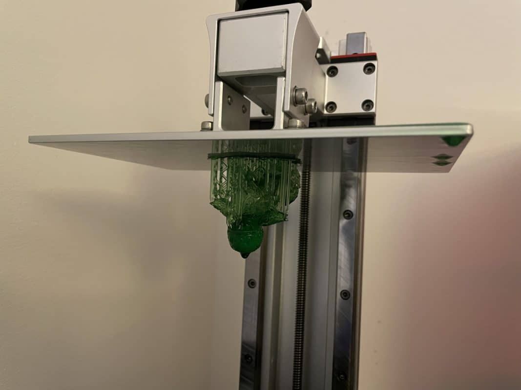 How To Remove A Resin Print Stuck To Build Plate Or Cured Resin 3D how-to-remove-a-resin-print-stuck-to-build-plate-or-cured-resin-3d