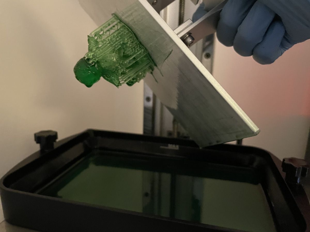 How to Remove a Resin Print Stuck to Build Plate or Cured Resin – 3D ...